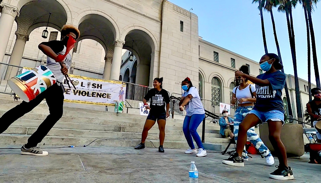 Episode 91: Amir Whitaker: Free the Youth! - Teaching Artist Podcast